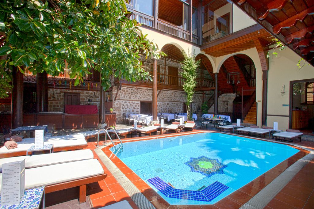 Alp Paşa Hotel